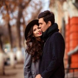 Your Love Style Revealed! Take the Quiz to Find Out