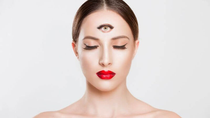 8 Very Telling Signs that you are a Highly Intuitive Person